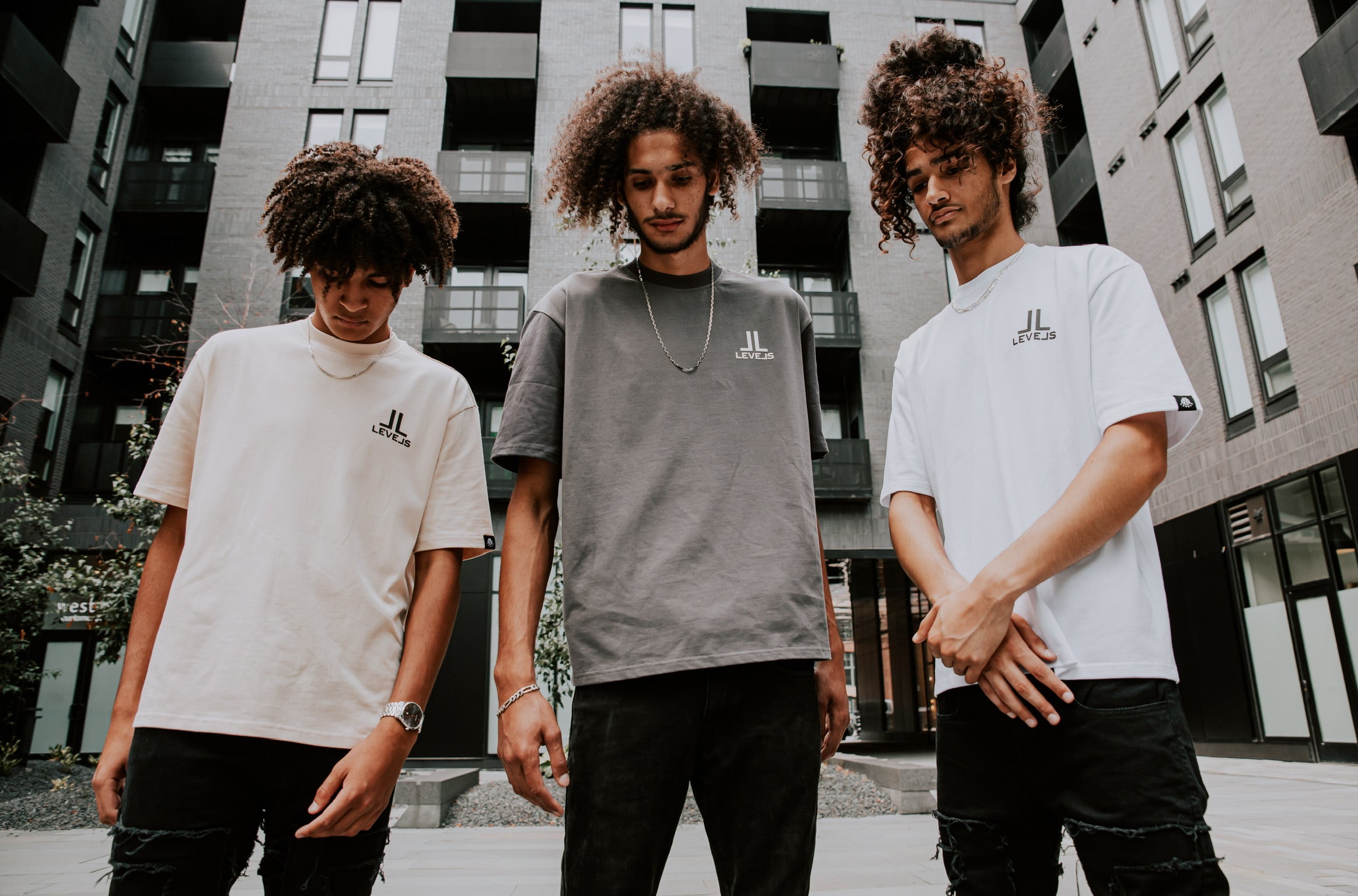 ALL APPAREL – Levels | Mall of America®