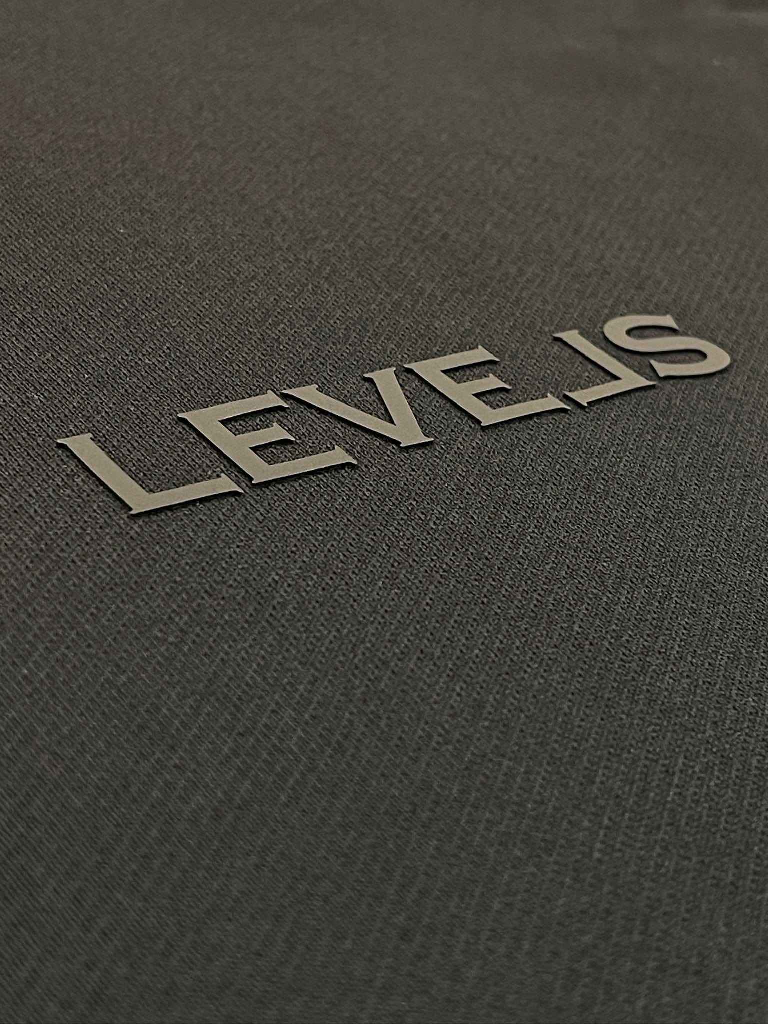 Men – Levels L.L.C.